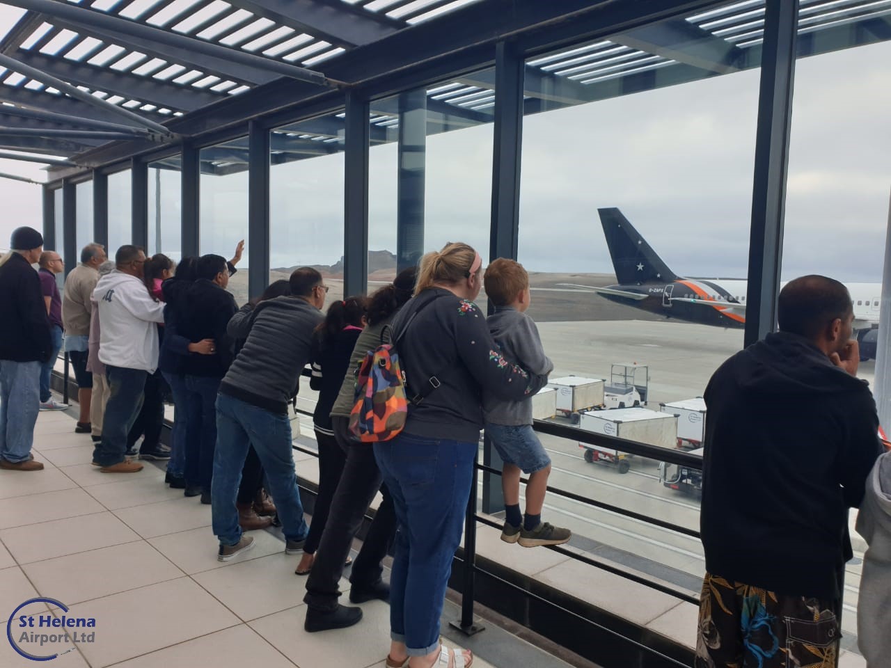 Airport to be open to the public on 20 October 2021